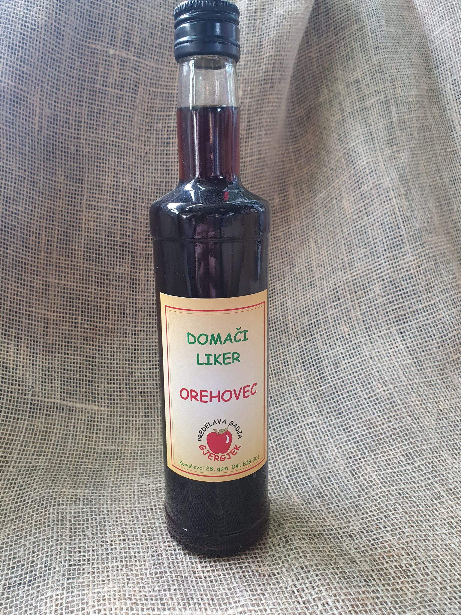 OREHOVEC 0,5L GJERGJEK - Zelena točka - trgovina s sadjem in zelenjavo ...