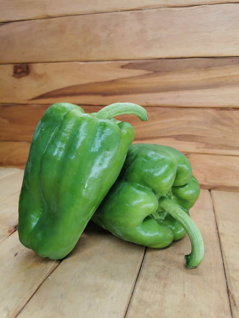 PAPRIKA ZELENA - lokalno - Zelena točka - trgovina s sadjem in ...